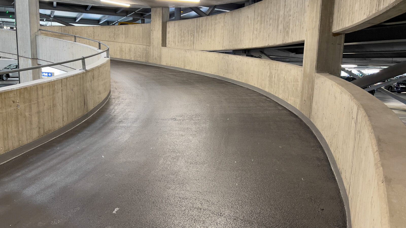 Spiral Car Park Access - Parkhaus P3 - Zurich Airport, Switzerland | S ...