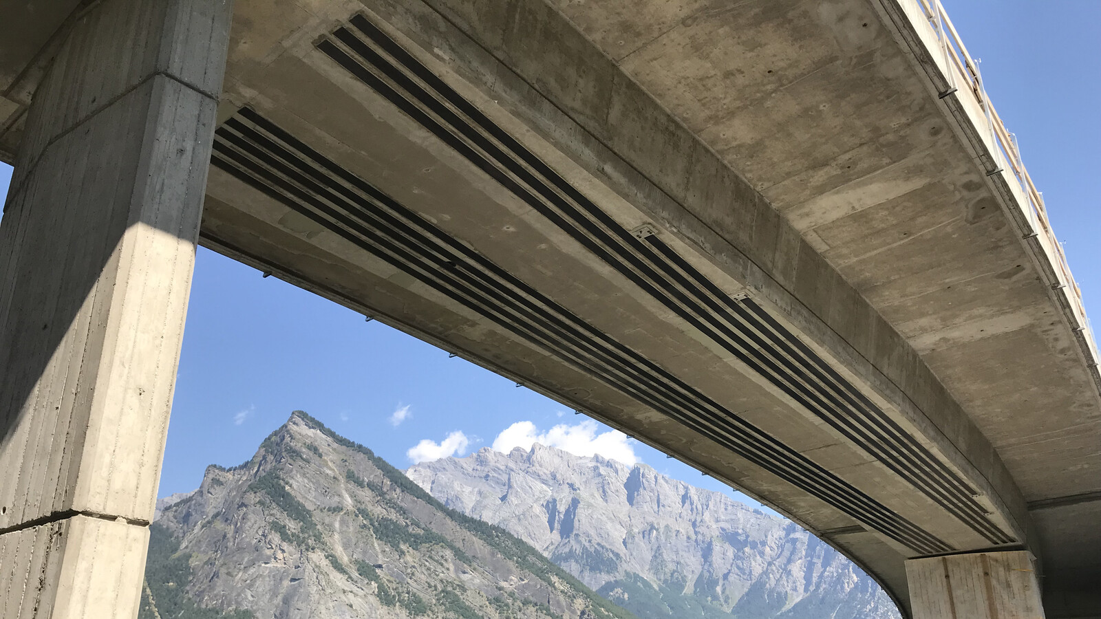 Reinforcement of access ramps - A9 - Viaduct Riddes - Riddes ...