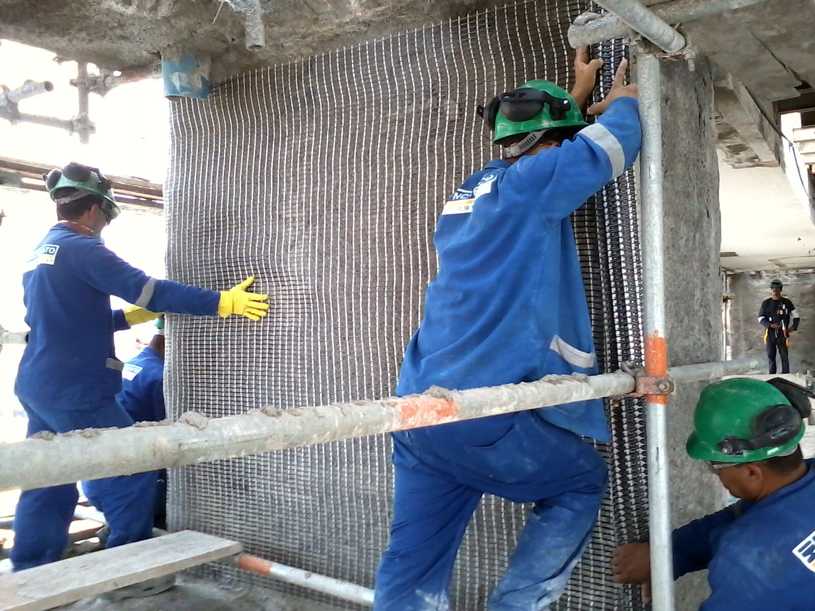 Beam reinforcement and column reinforcement - Maracanã Stadium - Rio de ...