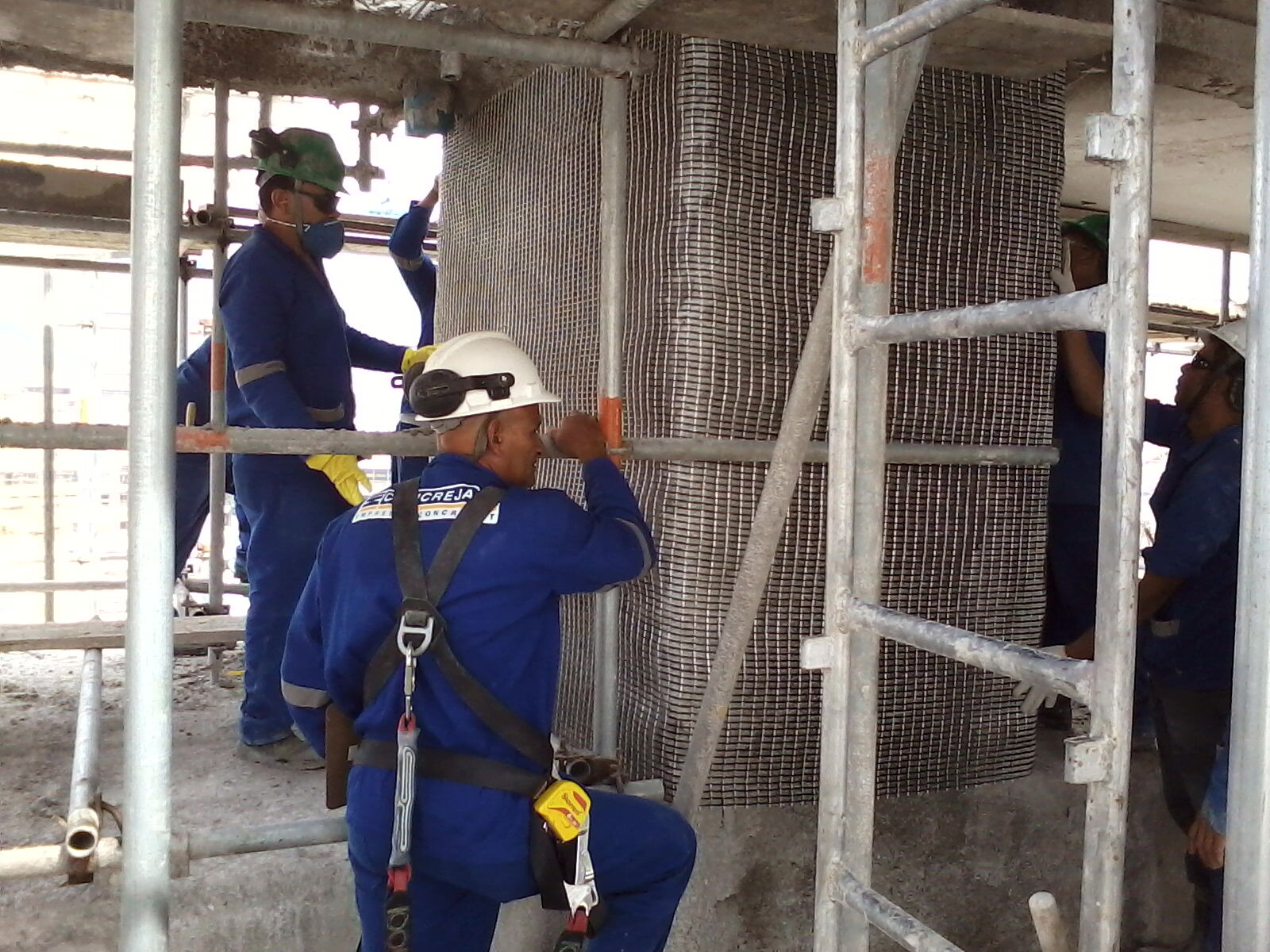 Beam reinforcement and column reinforcement - Maracanã Stadium - Rio de ...
