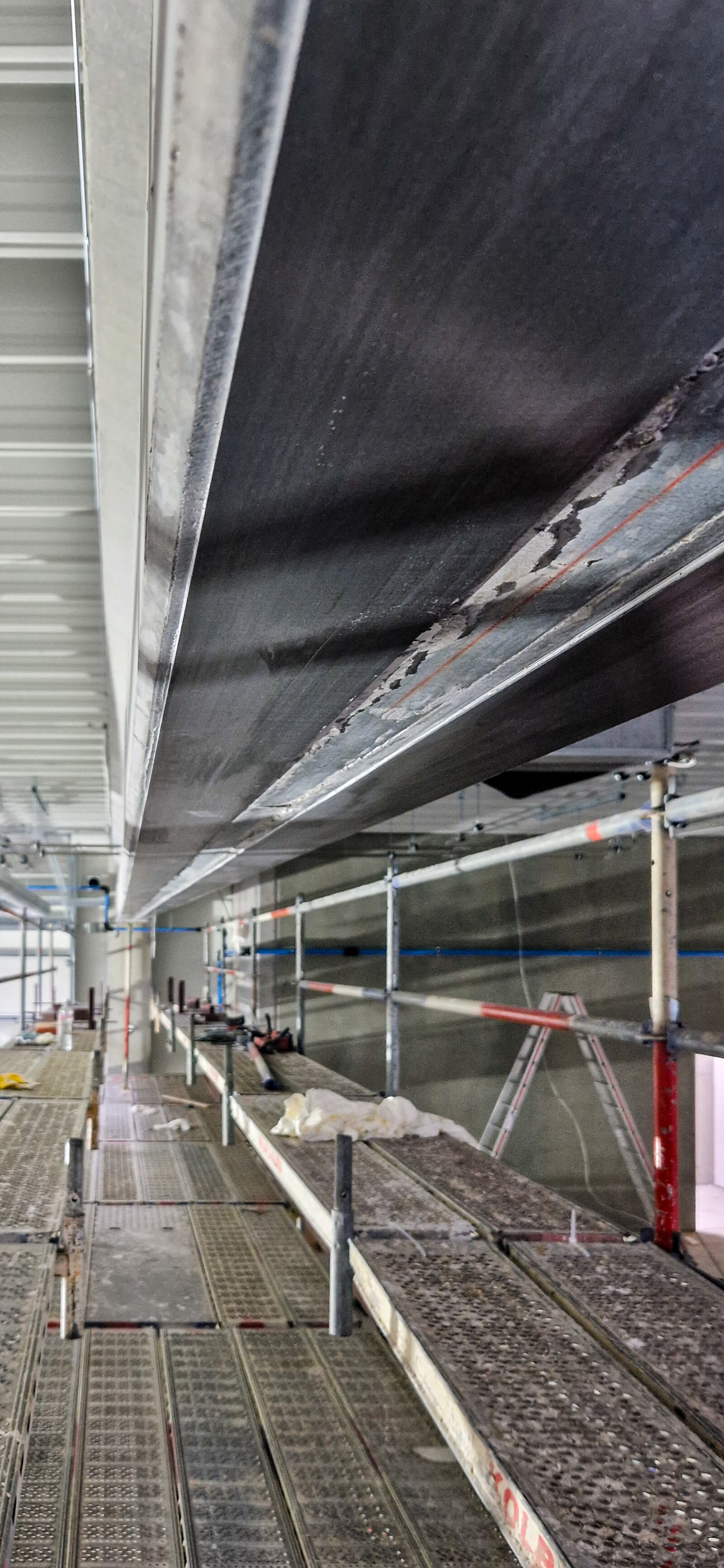 Reinforcement of a damaged tension truss | S&P Clever Reinforcement