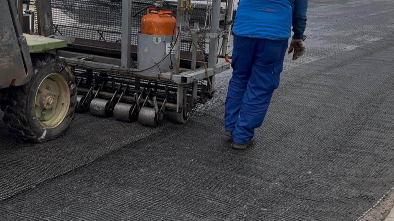 Asphalt reinforcement | S&P Clever Reinforcement